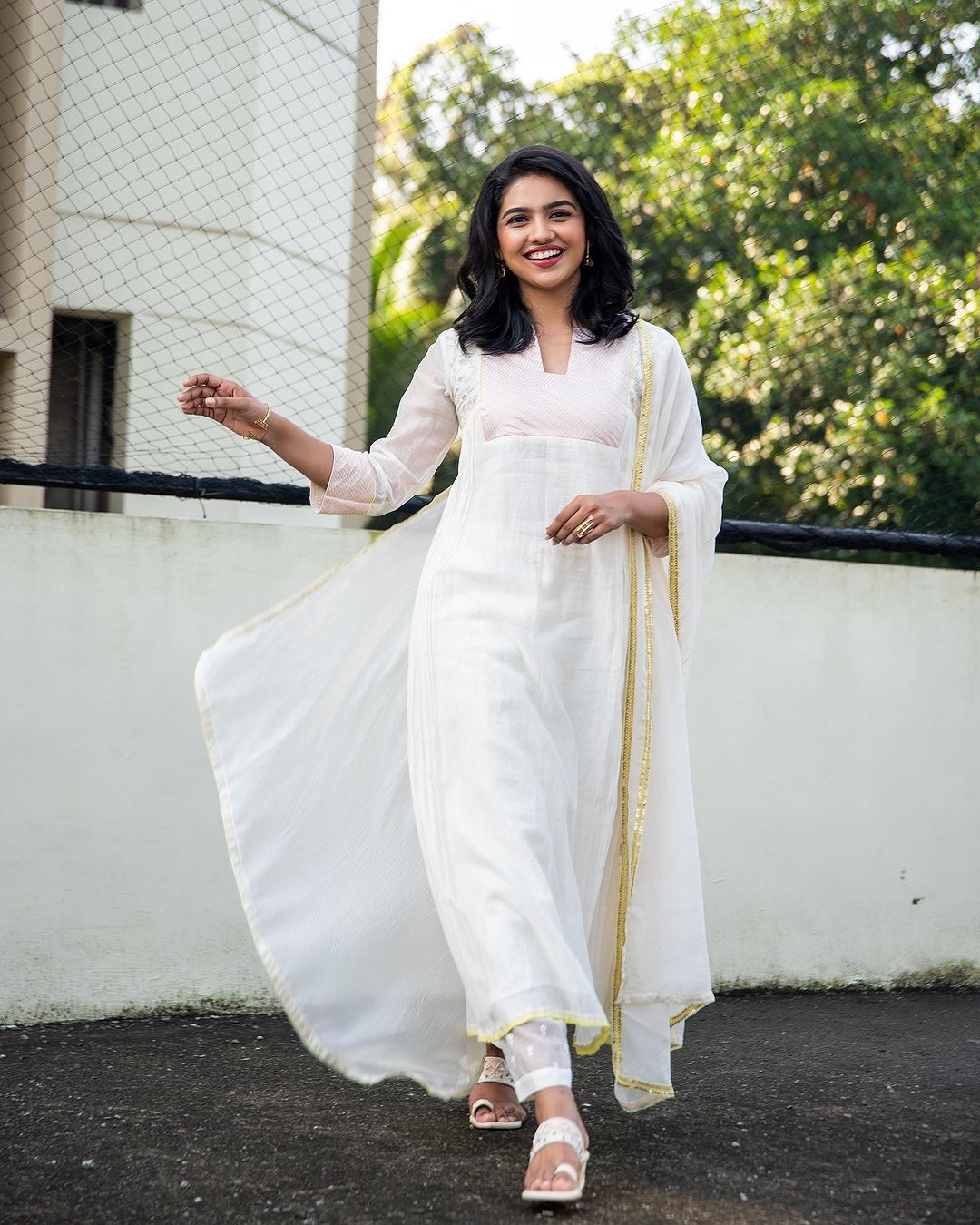 Onam Dress for Ladies [5 Evergreen Onam Styles for Women] - Fashion Suggest